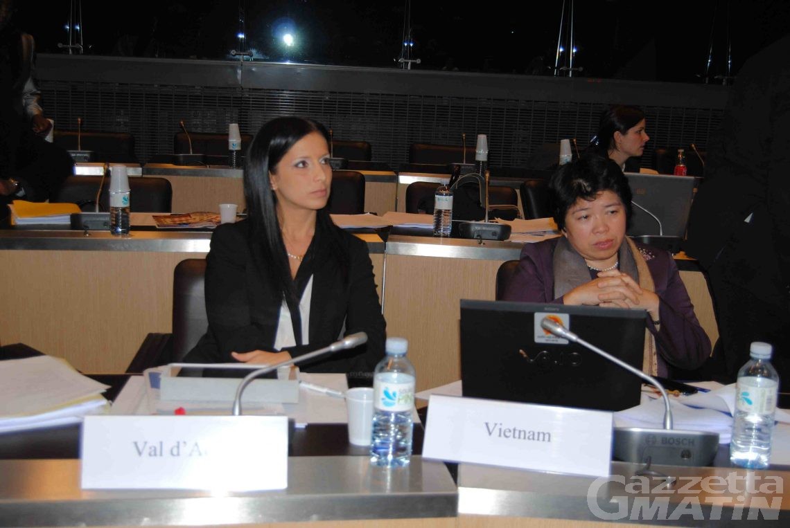 Emily Rini a Parigi: ''La francofonia valore per la difesa dei diritti ...