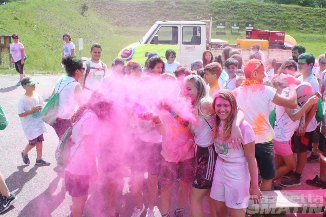Sarre, tutto pronto per l'Holi Splash Run - Aosta News, notizie di cronaca, informazioni ...