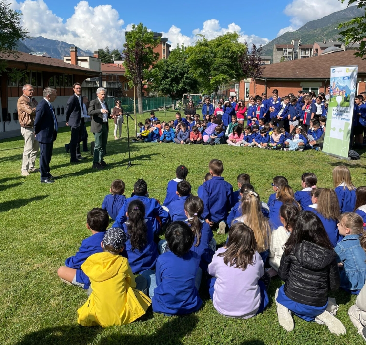 Aosta, via Binel: inaugurata la nuova area verde urbana