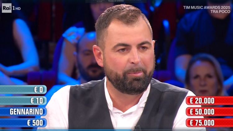 Affari Tuoi: la Puglia porta fortuna e Mattia vince 100 mila euro