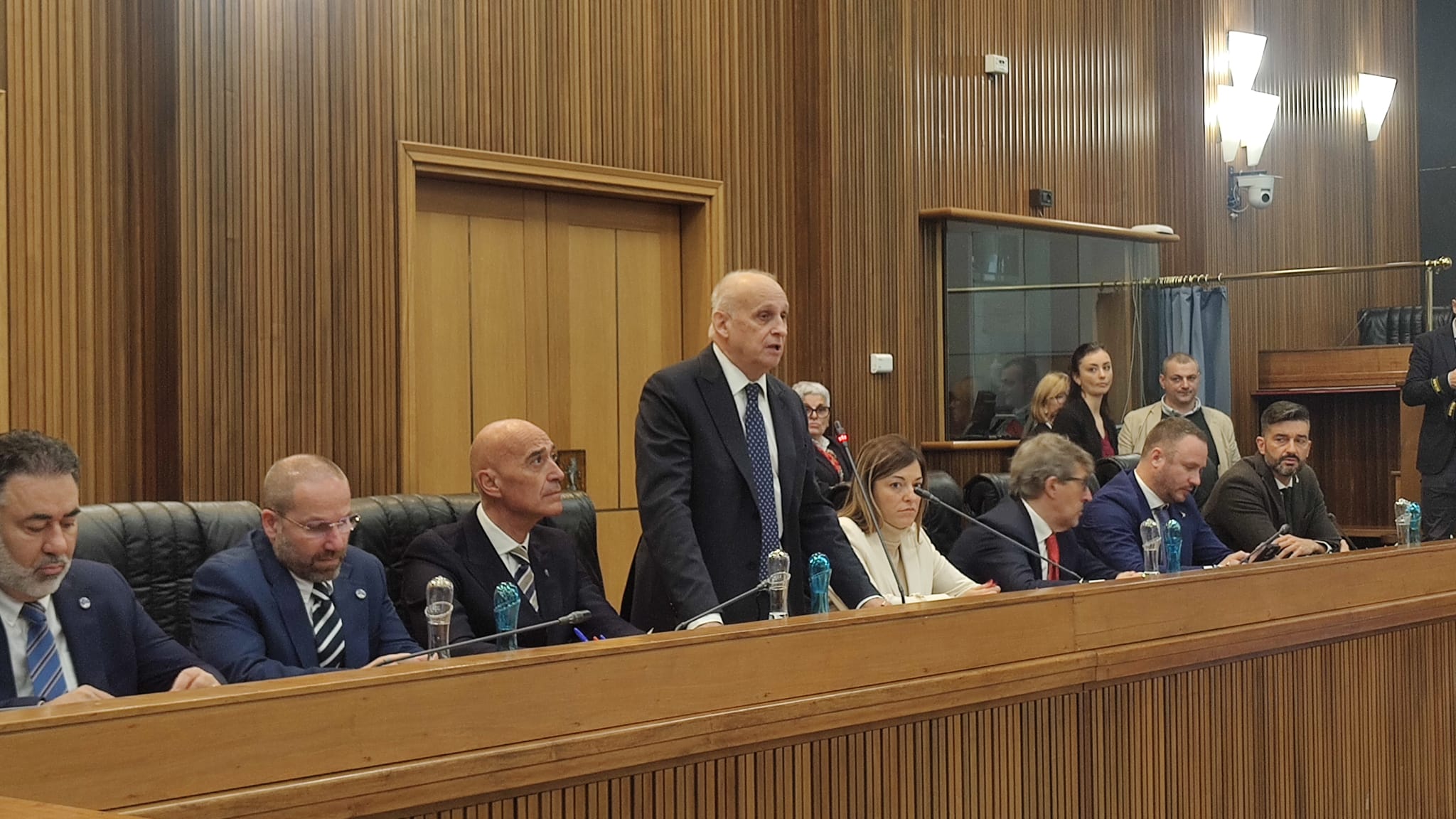 Missioni o vacanze romane, Testolin rivendica la riservatezza sui ...