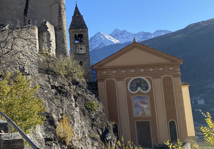 Saint-Pierre: si è dimesso il parroco don Gabriel Bogatu