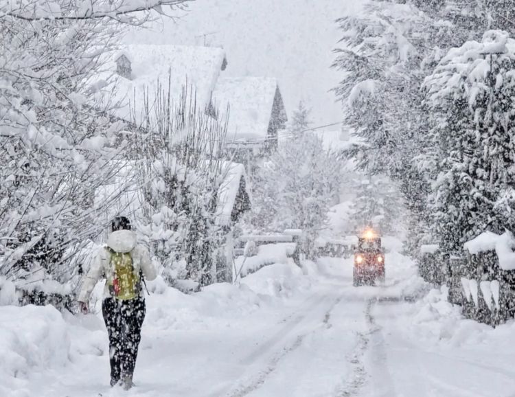 Ondata di maltempo, allerta meteo arancione per valanghe